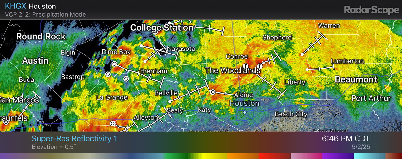 Line of thunderstorms moving down into Houston, should push to the ...